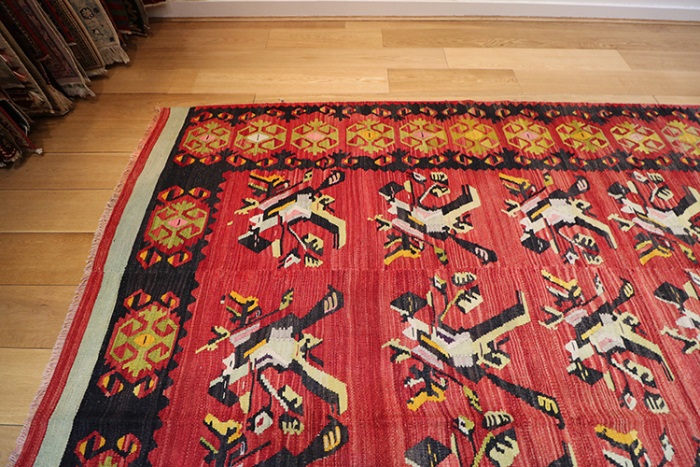 Vintage Bulgarian Kilim Rug - 4809