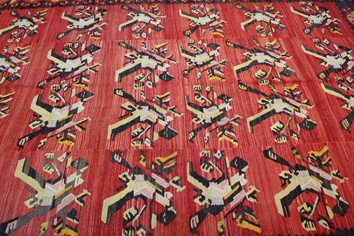 Vintage Bulgarian Kilim Rug - 4809