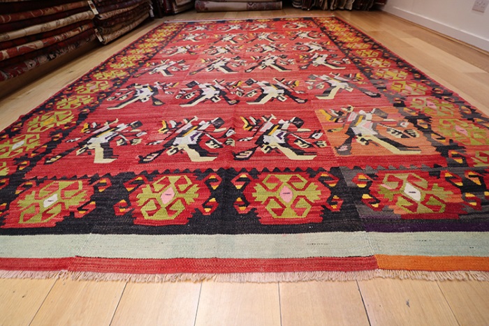 Vintage Bulgarian Kilim Rug - 4809