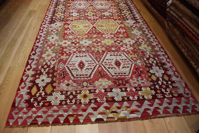 Vintage Turkish Esme Kilim Rugs sold in London - 9006